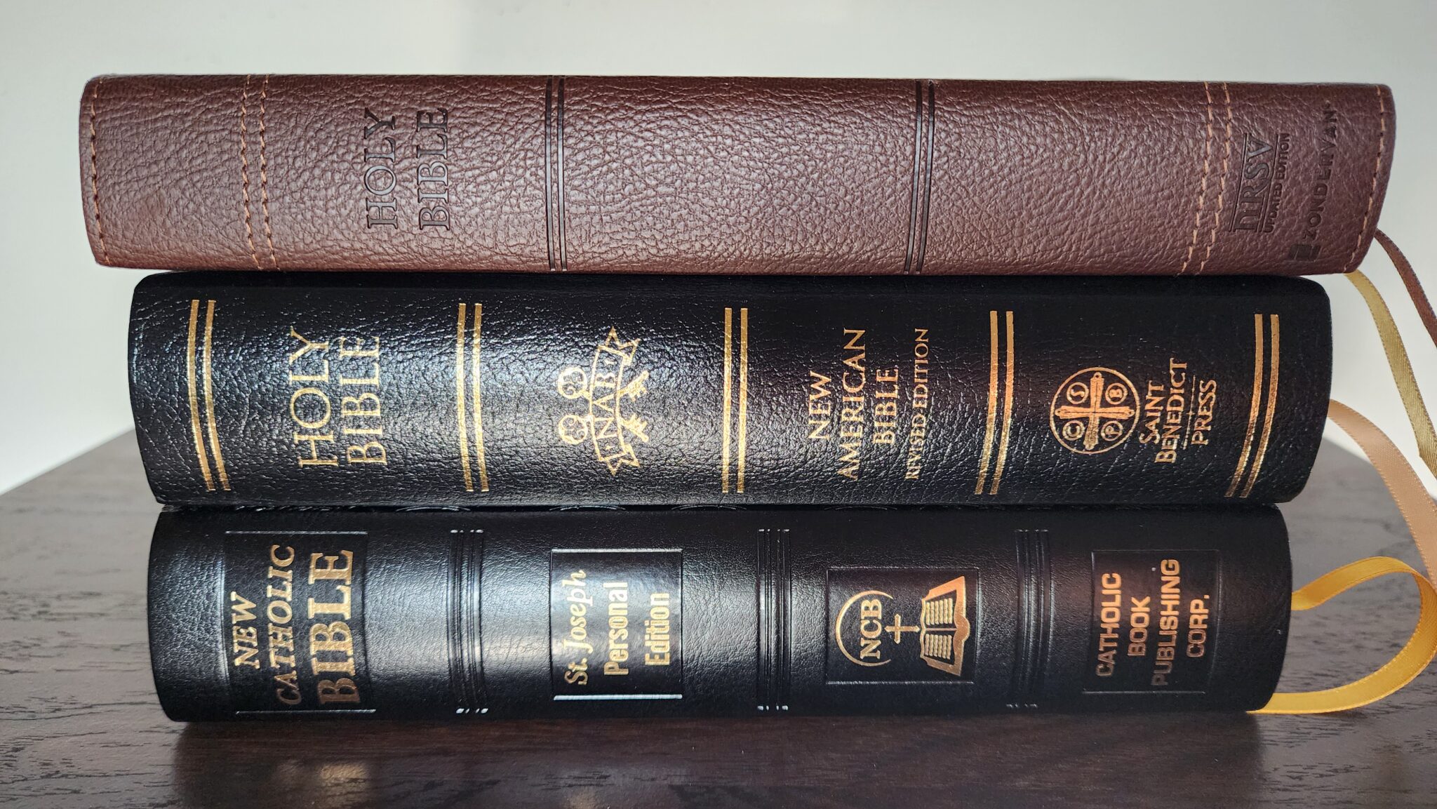 Review: St. Benedict Press Black Leatherette NABRE – Catholic Bible Talk